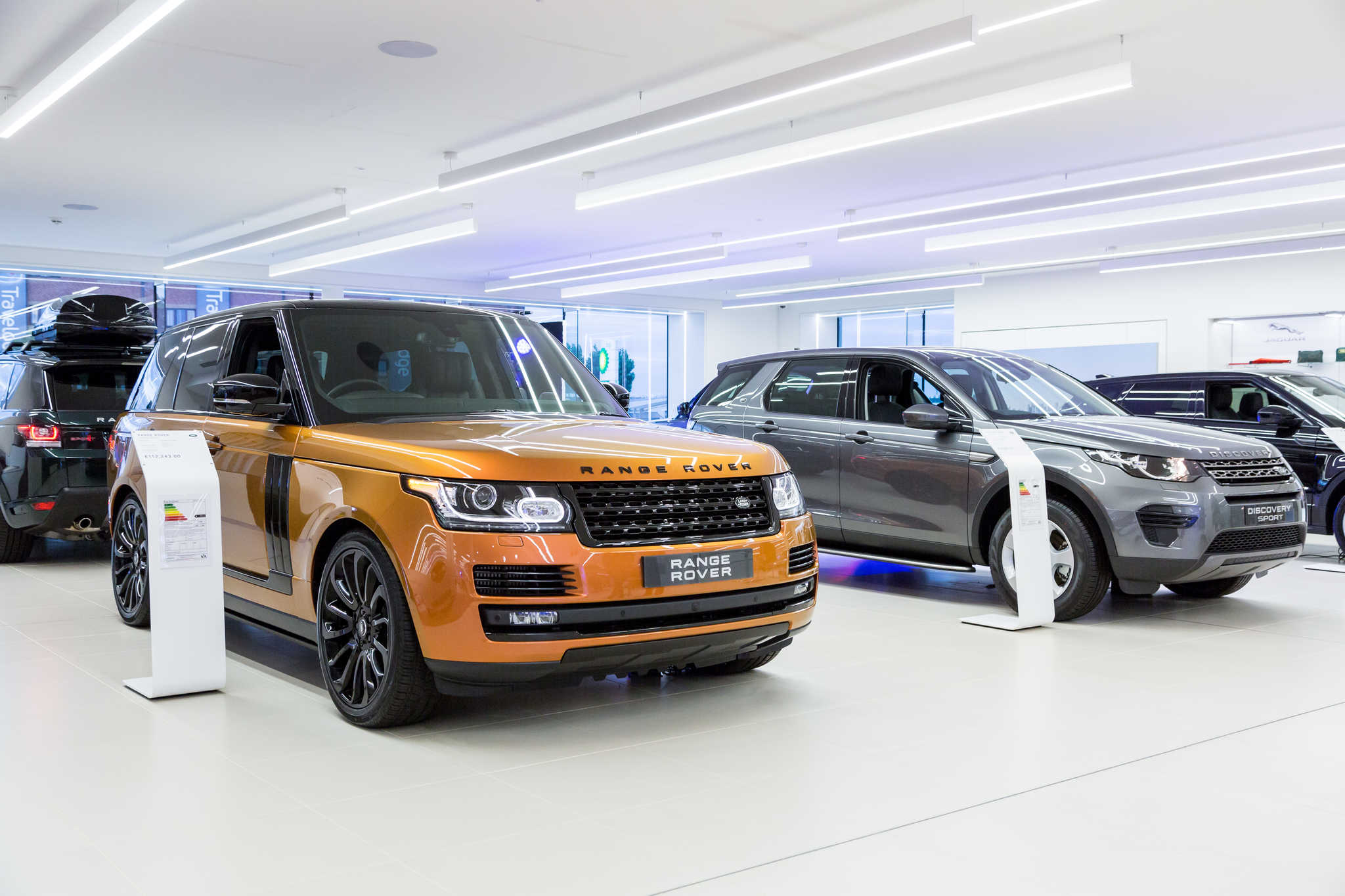 Lookers opens new £12 million Jaguar Land Rover Dealership