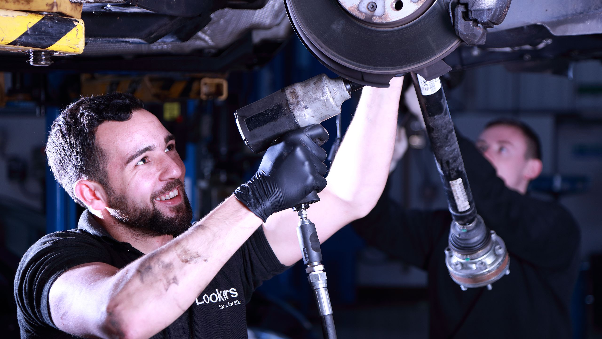 Car service | Book a car service near you | Lookers