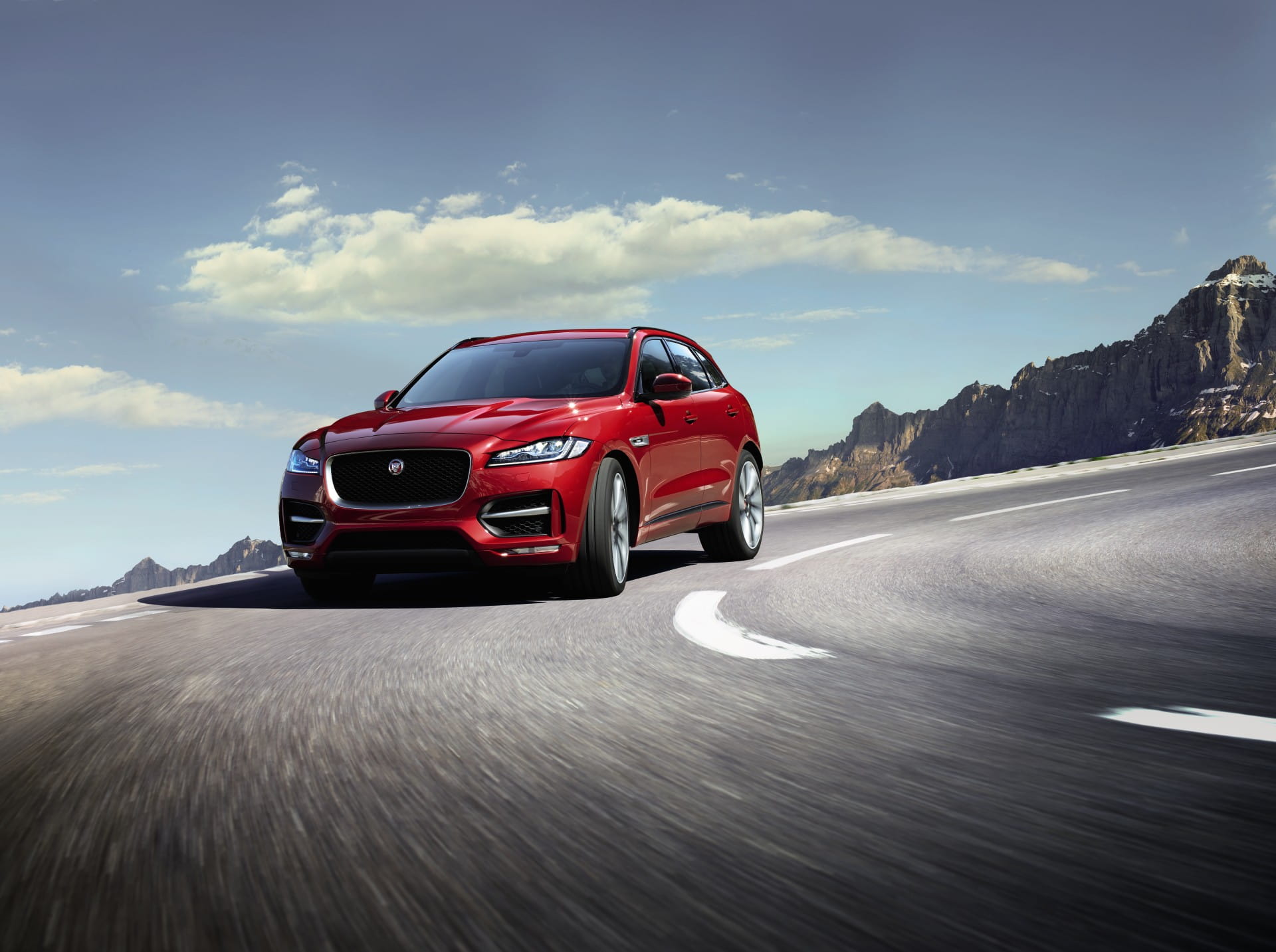 Jaguar F-PACE Preview | Taggarts Jaguar News