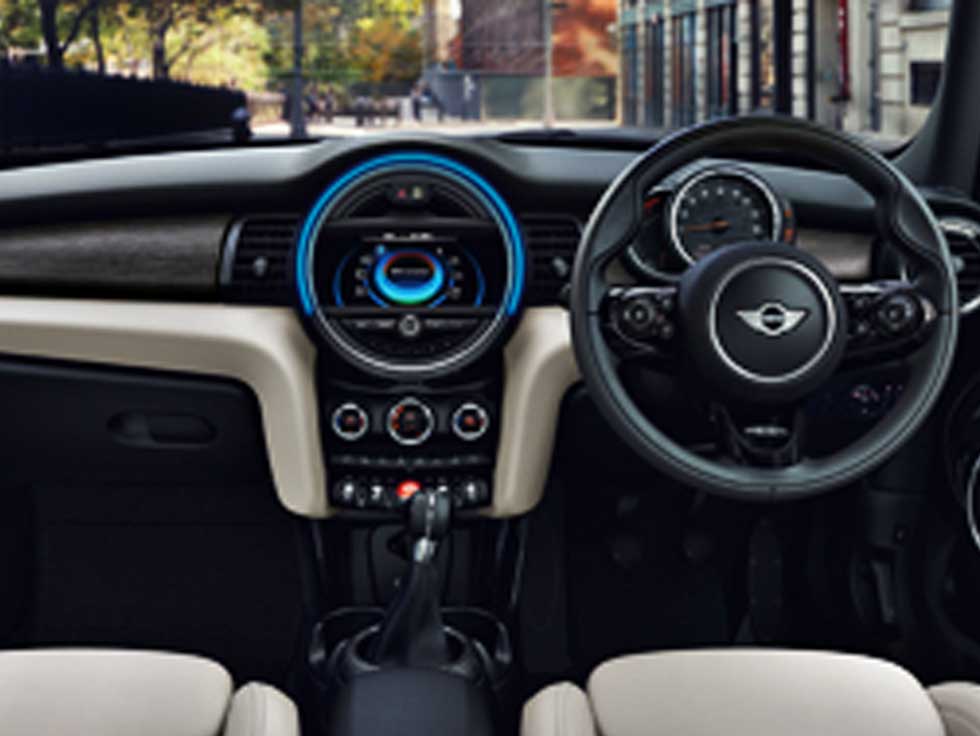 MINI 3-Door Hatch Range | Staffordshire & Crewe | Lookers MINI