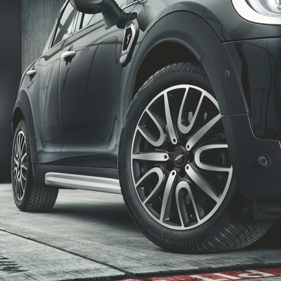 New & Approved Used MINI Dealerships | Lookers MINI