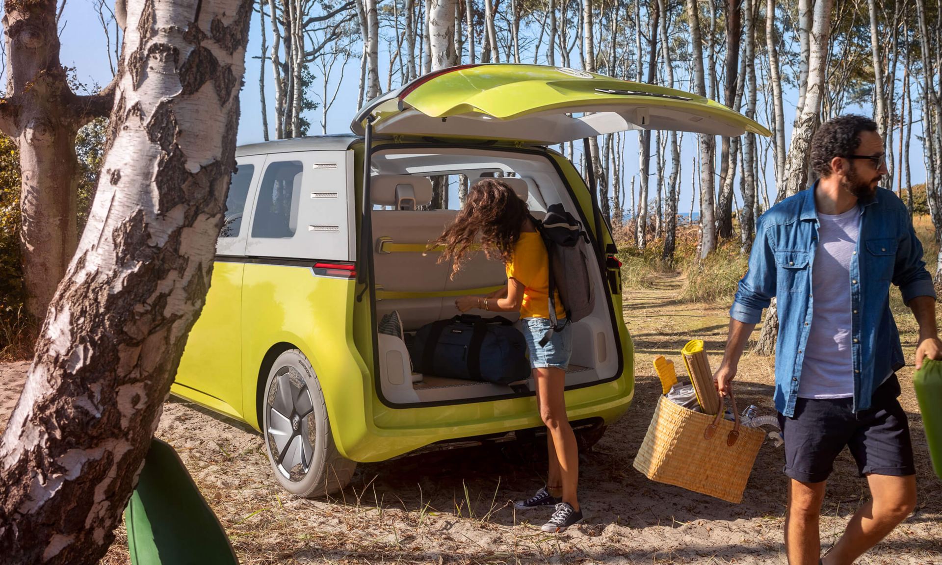 All New ID Buzz | New Volkswagen Electric Van | Lookers Volkswagen Van ...