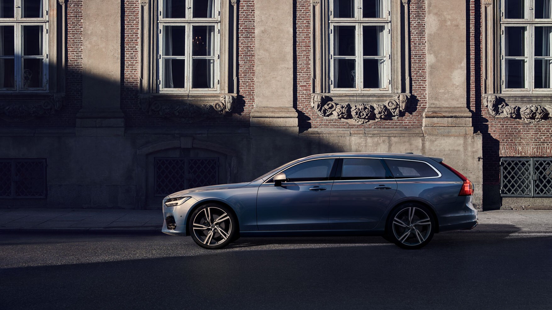 New Volvo Car Range For Sale | Lookers