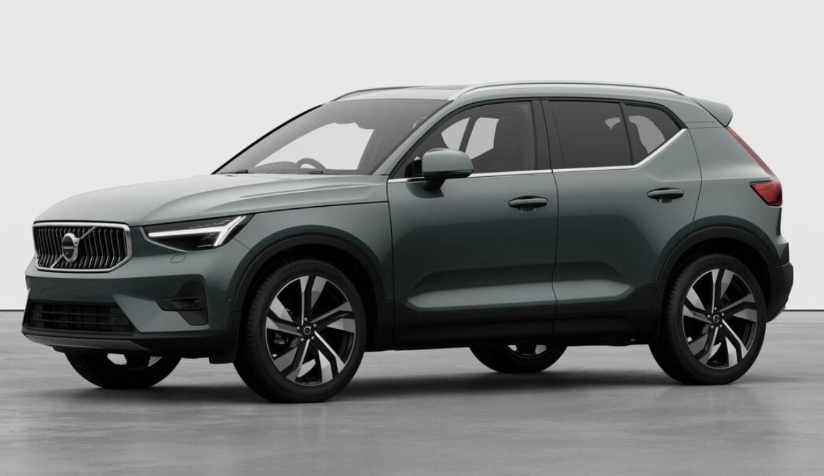 New VOLVO XC40 2.0 B3P Ultra Dark 5dr Auto 2026 | Lookers Volvo
