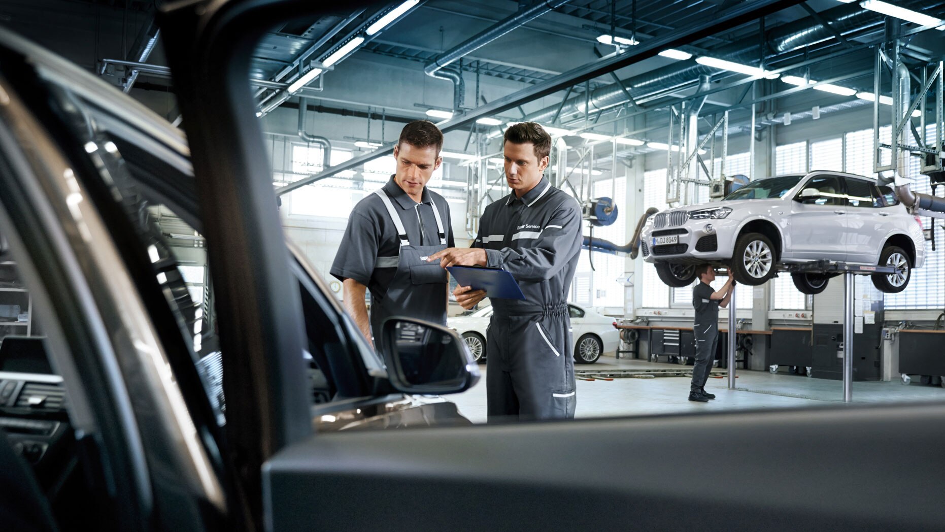 BMW Car Servicing & Repairs | Staffordshire & Crewe | Lookers BMW